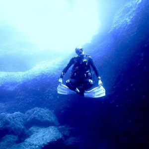 ️ Master Buoyancy Control - Essential Tips for Scuba Divers